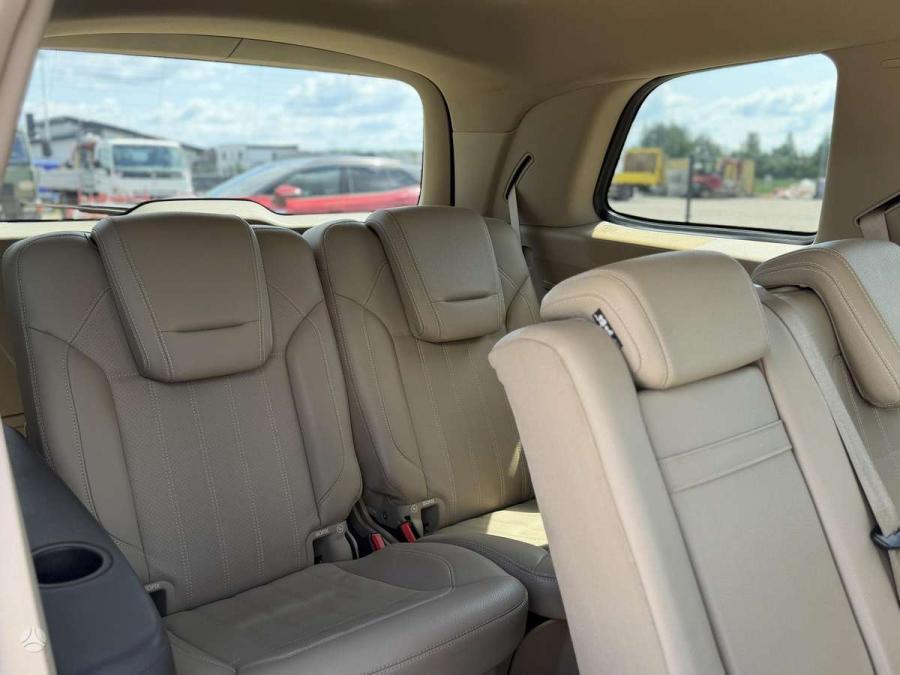 Pelēks Mercedes-Benz GL 350 2013 Šauļi, ar dzinēja tilpumu 2.99 L un nobraukumu 304 tūkst. km par 15800 €, foto 17 vietnē AUTOMOTO.COM.LV