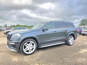 Pelēks Mercedes-Benz GL 350 2014 Daugavpils, ar dzinēja tilpumu 3.00 L un nobraukumu 0 tūkst. km par 23250 €, foto 9 vietnē AUTOMOTO.COM.LV