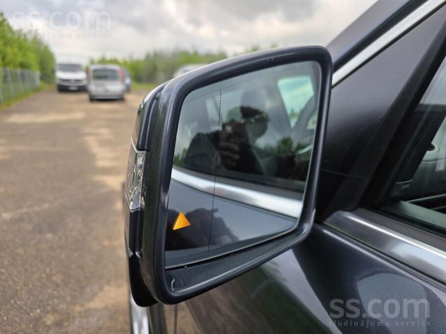 Pelēks Mercedes-Benz GL 350 2014 Daugavpils, ar dzinēja tilpumu 3.00 L un nobraukumu 0 tūkst. km par 23250 €, foto 13 vietnē AUTOMOTO.COM.LV