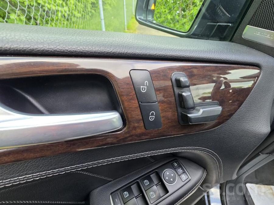 Pelēks Mercedes-Benz GL 350 2014 Daugavpils, ar dzinēja tilpumu 3.00 L un nobraukumu 0 tūkst. km par 23250 €, foto 27 vietnē AUTOMOTO.COM.LV