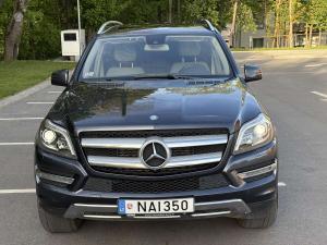 Pelēks Mercedes-Benz GL 350 2014 Gargždai, ar dzinēja tilpumu 0.00 L un nobraukumu 224 tūkst. km par 18300 €, foto 3 vietnē AUTOMOTO.COM.LV