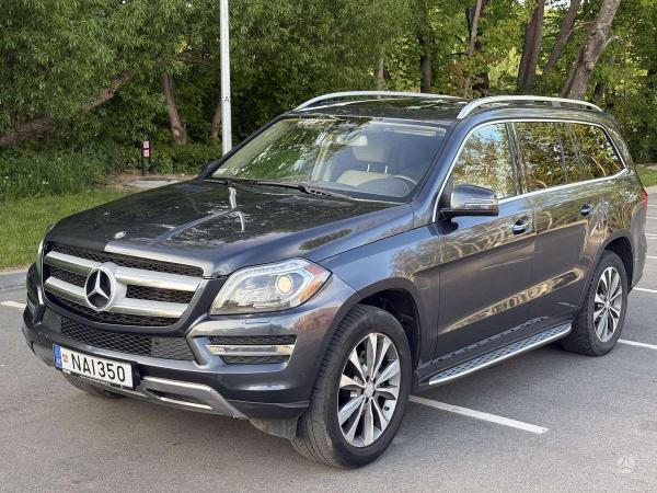 Pelēks Mercedes-Benz GL 350 2014 Gargždai, ar dzinēja tilpumu 0.00 L un nobraukumu 224 tūkst. km par 18300 €, foto 3 vietnē AUTOMOTO.COM.LV