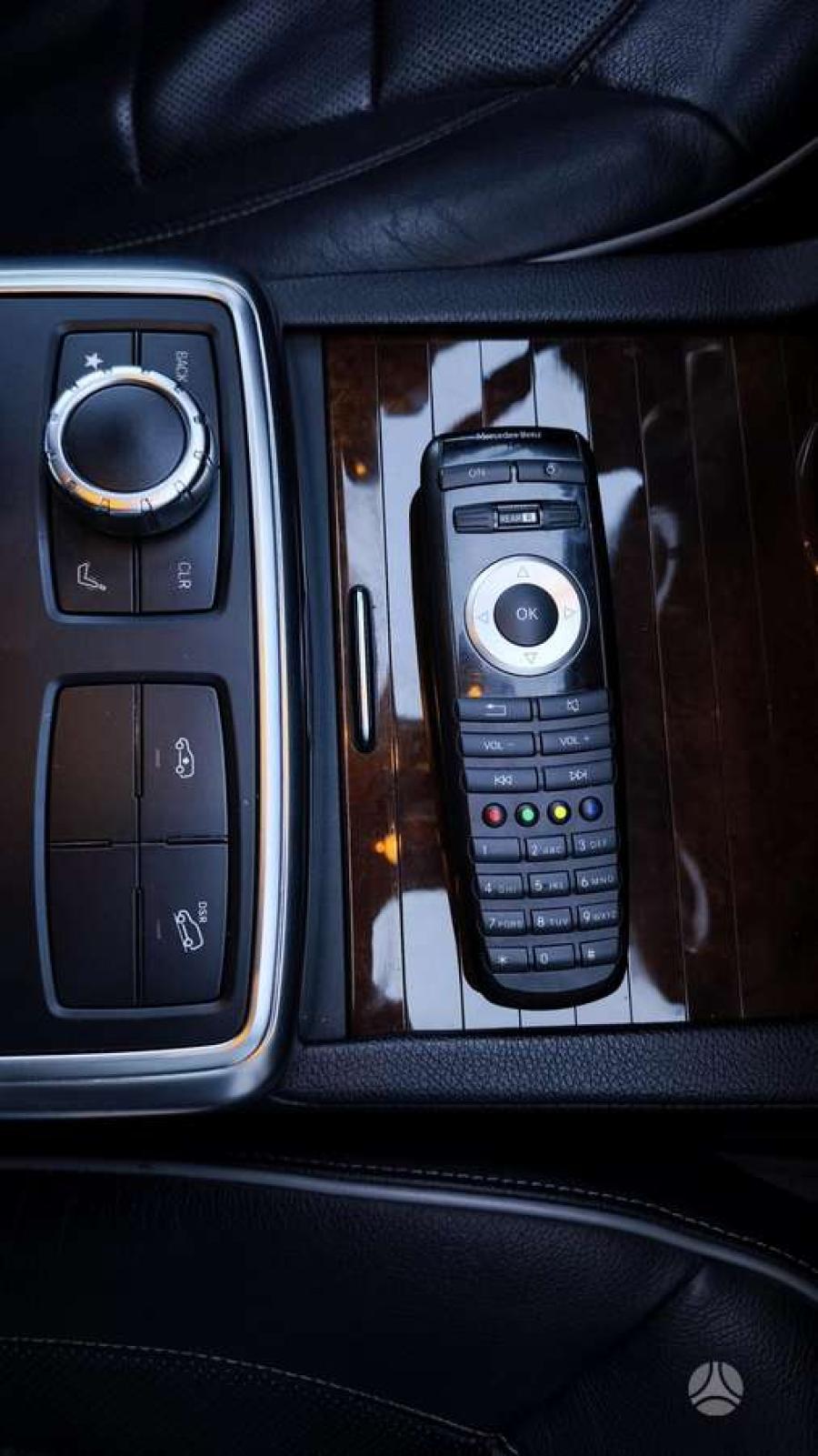 Pelēks Mercedes-Benz GL 350 2014 Klaipėda, ar dzinēja tilpumu 3.00 L un nobraukumu 275 tūkst. km par 16100 €, foto 14 vietnē AUTOMOTO.COM.LV