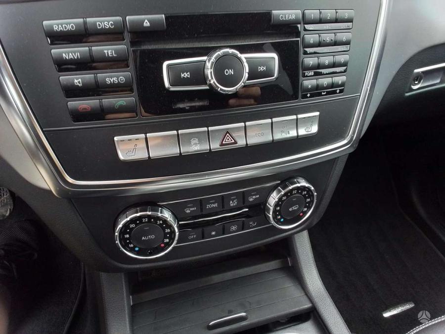 Grey Mercedes-Benz GL 350 2014 in Panevezys, with an engine capacity of 3.00 L and mileage of 198 thousand km for 18500 €, photo 20 on AUTOMOTO.COM.LV