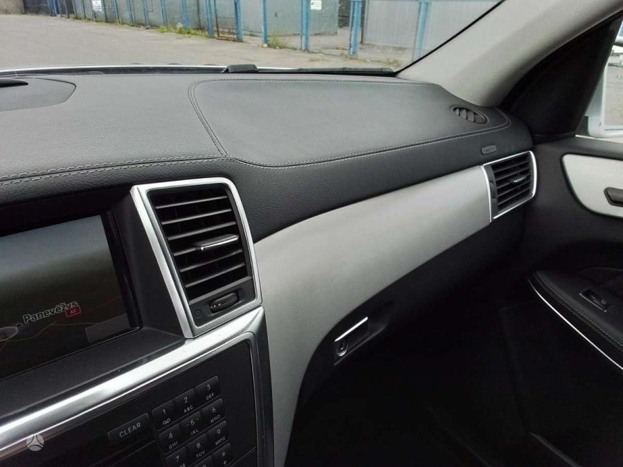 Grey Mercedes-Benz GL 350 2014 in Panevezys, with an engine capacity of 3.00 L and mileage of 198 thousand km for 18500 €, photo 23 on AUTOMOTO.COM.LV