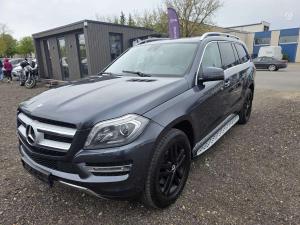 Grey Mercedes-Benz GL 350 2014 in Siauliai, with an engine capacity of 2.99 L and mileage of 295 thousand km for 19200 €, photo  on AUTOMOTO.COM.LV