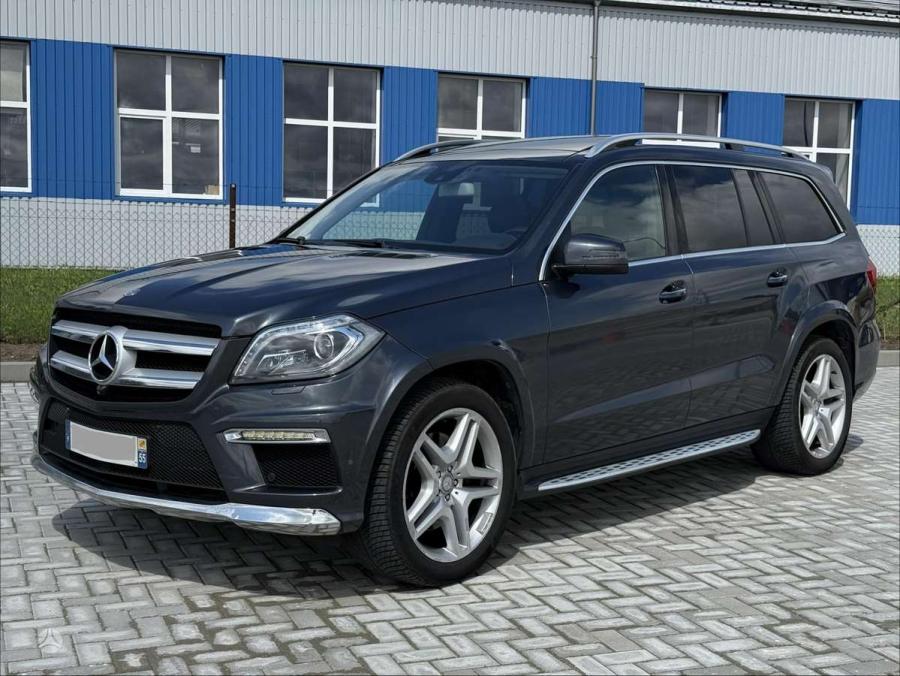 Pelēks Mercedes-Benz GL 350 2015 Tauragė, ar dzinēja tilpumu 3.00 L un nobraukumu 339 tūkst. km par 13500 €, foto 3 vietnē AUTOMOTO.COM.LV