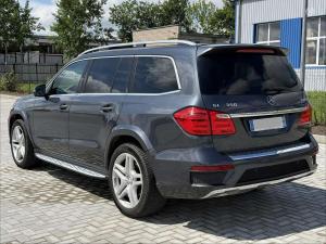 Pelēks Mercedes-Benz GL 350 2015 Tauragė, ar dzinēja tilpumu 3.00 L un nobraukumu 339 tūkst. km par 13500 €, foto 5 vietnē AUTOMOTO.COM.LV