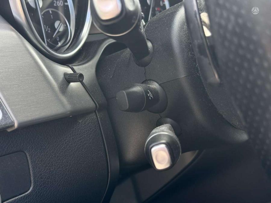 Pelēks Mercedes-Benz GL 350 2015 Tauragė, ar dzinēja tilpumu 3.00 L un nobraukumu 339 tūkst. km par 13500 €, foto 20 vietnē AUTOMOTO.COM.LV