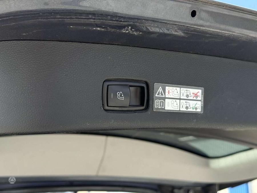 Pelēks Mercedes-Benz GL 350 2015 Tauragė, ar dzinēja tilpumu 3.00 L un nobraukumu 339 tūkst. km par 13500 €, foto 29 vietnē AUTOMOTO.COM.LV