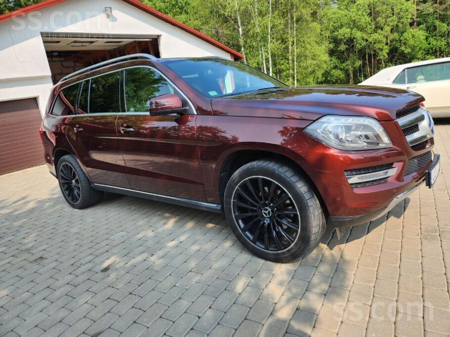Sarkans Mercedes-Benz GL 350 2013 Rīga, ar dzinēja tilpumu 3.00 L un nobraukumu 339 tūkst. km par 15400 €, foto 3 vietnē AUTOMOTO.COM.LV