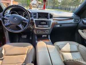Sarkans Mercedes-Benz GL 350 2013 Rīga, ar dzinēja tilpumu 3.00 L un nobraukumu 339 tūkst. km par 15400 €, foto 9 vietnē AUTOMOTO.COM.LV