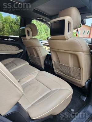 Sarkans Mercedes-Benz GL 350 2013 Rīga, ar dzinēja tilpumu 3.00 L un nobraukumu 339 tūkst. km par 15400 €, foto 10 vietnē AUTOMOTO.COM.LV