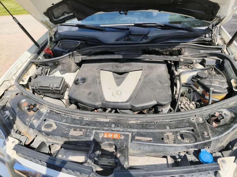 Balts Mercedes-Benz GL 350 2010 Klaipėda, ar dzinēja tilpumu 3.00 L un nobraukumu 335 tūkst. km par 9500 €, foto 1 vietnē AUTOMOTO.COM.LV
