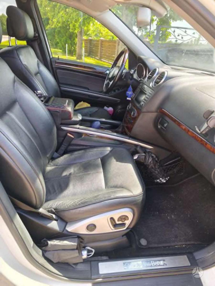 Balts Mercedes-Benz GL 350 2010 Klaipėda, ar dzinēja tilpumu 3.00 L un nobraukumu 335 tūkst. km par 9500 €, foto 3 vietnē AUTOMOTO.COM.LV