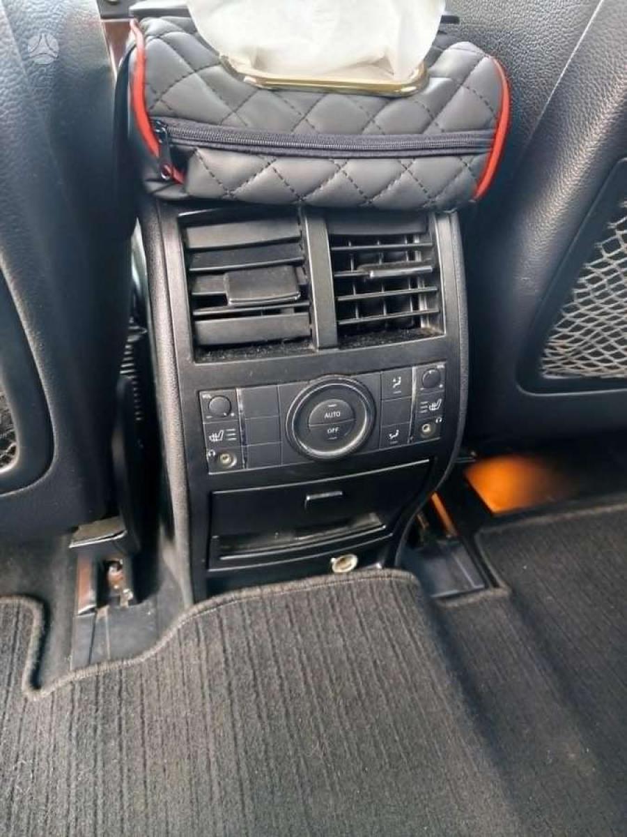 Balts Mercedes-Benz GL 350 2010 Klaipėda, ar dzinēja tilpumu 3.00 L un nobraukumu 335 tūkst. km par 9500 €, foto 10 vietnē AUTOMOTO.COM.LV