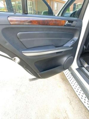Balts Mercedes-Benz GL 350 2010 Klaipėda, ar dzinēja tilpumu 3.00 L un nobraukumu 335 tūkst. km par 9500 €, foto 12 vietnē AUTOMOTO.COM.LV