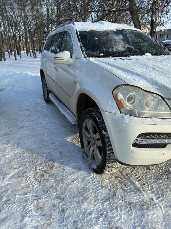 Balts Mercedes-Benz GL 350 2012 Rīga, ar dzinēja tilpumu 3.00 L un nobraukumu 311 tūkst. km par 10100 €, foto 3 vietnē AUTOMOTO.COM.LV