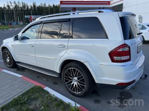 White Mercedes-Benz GL 350 2012 in Riga, with an engine capacity of 2.90 L and mileage of 0 thousand km for 14000 €, photo 3 on AUTOMOTO.COM.LV