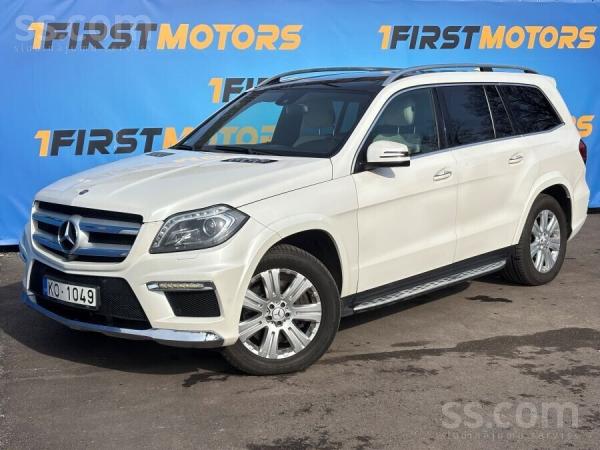 Белый Мерседес ГЛ 350 2013 в Рига, объемом двигателя 3.00 л и пробегом 309 тыс. км за 20950 €, фото 1 на AUTOMOTO.COM.LV