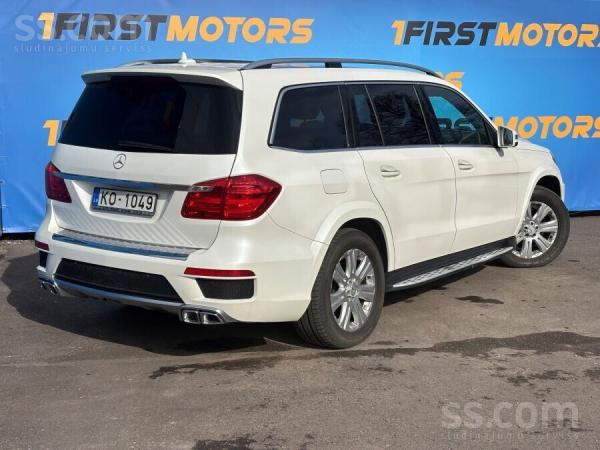 Белый Мерседес ГЛ 350 2013 в Рига, объемом двигателя 3.00 л и пробегом 309 тыс. км за 20950 €, фото 5 на AUTOMOTO.COM.LV