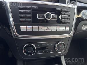 Белый Мерседес ГЛ 350 2013 в Рига, объемом двигателя 3.00 л и пробегом 309 тыс. км за 20950 €, фото 18 на AUTOMOTO.COM.LV