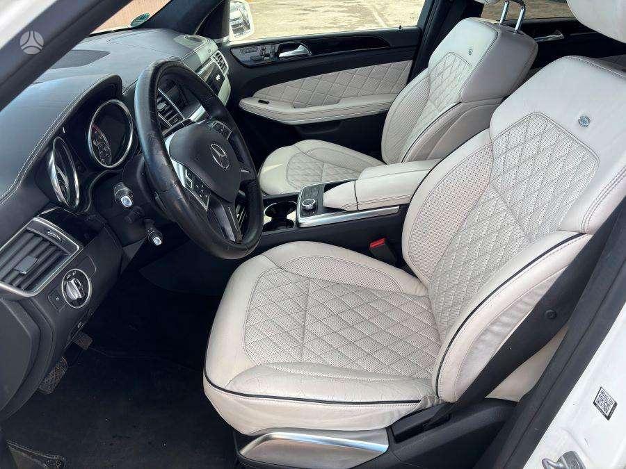 Balts Mercedes-Benz GL 350 2013 Rīga, ar dzinēja tilpumu 2.99 L un nobraukumu 309 tūkst. km par 19950 €, foto 9 vietnē AUTOMOTO.COM.LV
