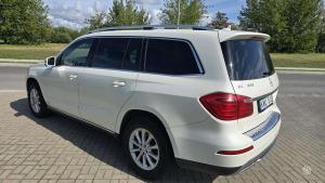 Balts Mercedes-Benz GL 350 2013 Panevēža, ar dzinēja tilpumu 2.99 L un nobraukumu 273 tūkst. km par 15500 €, foto 3 vietnē AUTOMOTO.COM.LV