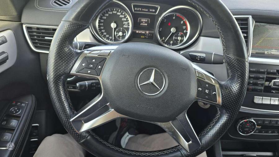 Balts Mercedes-Benz GL 350 2013 Panevēža, ar dzinēja tilpumu 2.99 L un nobraukumu 273 tūkst. km par 15500 €, foto 13 vietnē AUTOMOTO.COM.LV