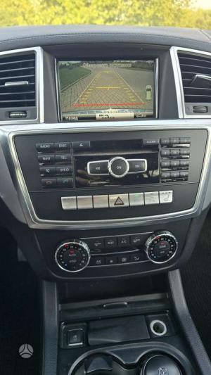 Balts Mercedes-Benz GL 350 2013 Panevēža, ar dzinēja tilpumu 2.99 L un nobraukumu 273 tūkst. km par 15500 €, foto 15 vietnē AUTOMOTO.COM.LV