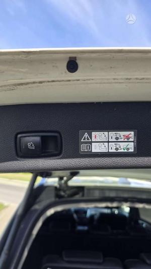 Balts Mercedes-Benz GL 350 2013 Panevēža, ar dzinēja tilpumu 2.99 L un nobraukumu 273 tūkst. km par 15500 €, foto 23 vietnē AUTOMOTO.COM.LV