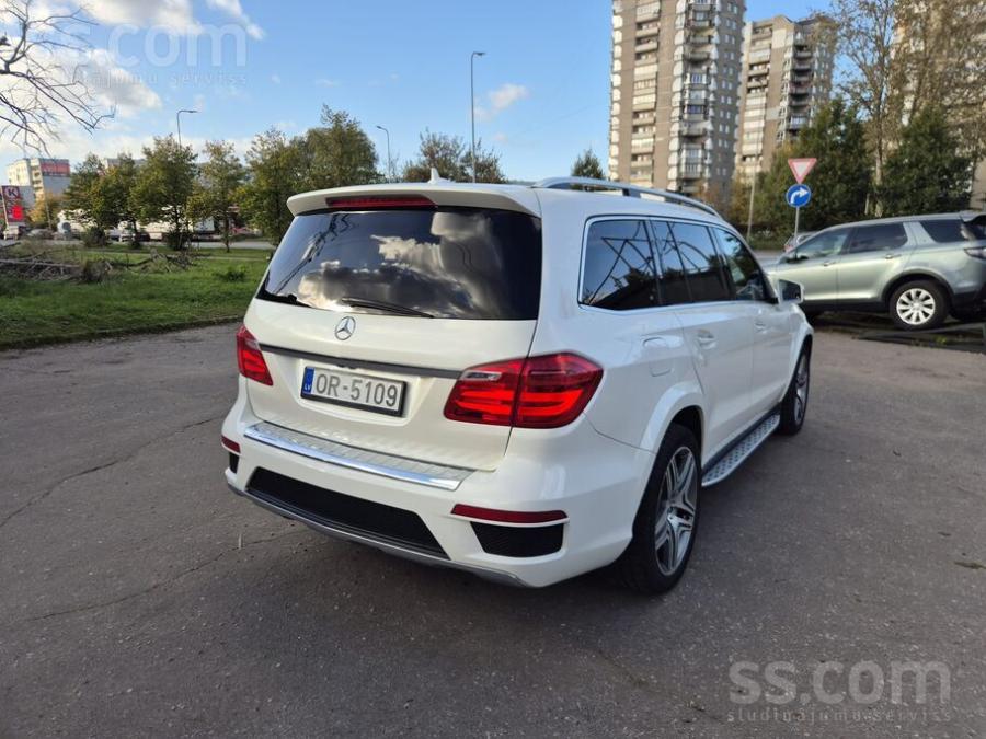 Белый Мерседес ГЛ 350 2013 в Рига, объемом двигателя 3.00 л и пробегом 263 тыс. км за 22990 €, фото 7 на AUTOMOTO.COM.LV