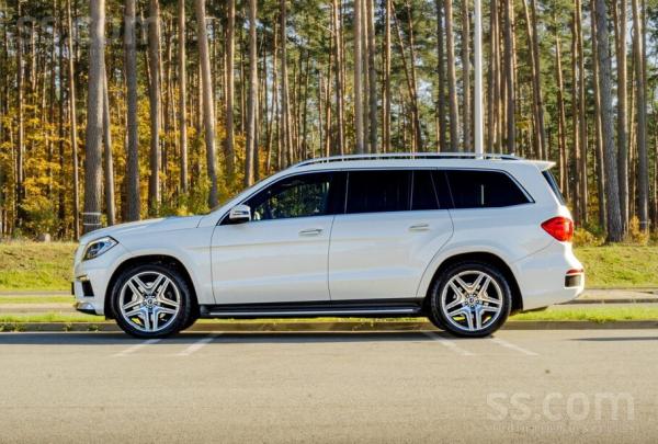Balts Mercedes-Benz GL 350 2013 Rīga, ar dzinēja tilpumu 3.00 L un nobraukumu 263 tūkst. km par 22990 €, foto 6 vietnē AUTOMOTO.COM.LV