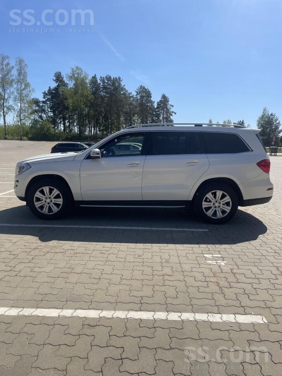 Balts Mercedes-Benz GL 350 2014 Rīga, ar dzinēja tilpumu 3.00 L un nobraukumu 110 tūkst. km par 27700 €, foto 3 vietnē AUTOMOTO.COM.LV