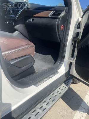 Balts Mercedes-Benz GL 350 2014 Rīga, ar dzinēja tilpumu 3.00 L un nobraukumu 110 tūkst. km par 27700 €, foto 18 vietnē AUTOMOTO.COM.LV