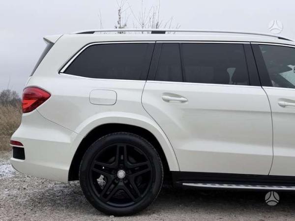 Balts Mercedes-Benz GL 350 2014 Šauļi, ar dzinēja tilpumu 2.99 L un nobraukumu 360 tūkst. km par 19950 €, foto 9 vietnē AUTOMOTO.COM.LV