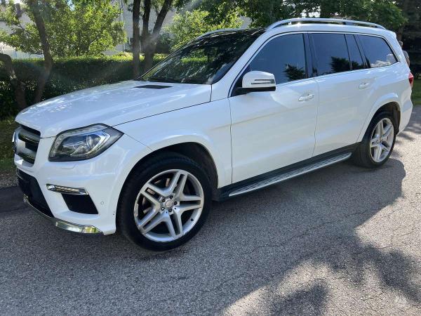 Balts Mercedes-Benz GL 350 2014 Alīta, ar dzinēja tilpumu 2.99 L un nobraukumu 281 tūkst. km par 18450 €, foto 4 vietnē AUTOMOTO.COM.LV