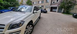 Белый Мерседес ГЛ 350 2014 в Рига, объемом двигателя 3.00 л и пробегом 110 тыс. км за 24900 €, фото 4 на AUTOMOTO.COM.LV