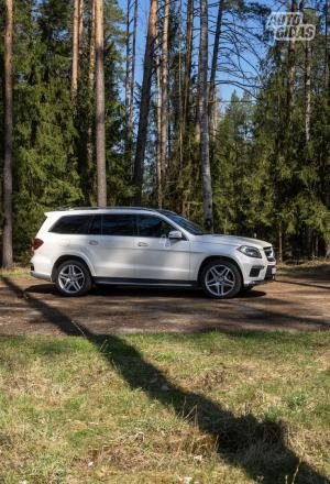 Balts Mercedes-Benz GL 350 2015 Panevēža, ar dzinēja tilpumu 3.00 L un nobraukumu 124 tūkst. km par 25000 €, foto 3 vietnē AUTOMOTO.COM.LV