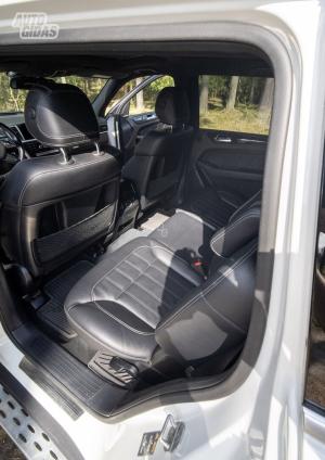 Balts Mercedes-Benz GL 350 2015 Panevēža, ar dzinēja tilpumu 3.00 L un nobraukumu 124 tūkst. km par 25000 €, foto 23 vietnē AUTOMOTO.COM.LV