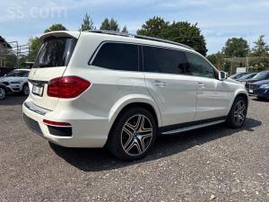 White Mercedes-Benz GL 350 2015 in Riga, with an engine capacity of 3.00 L and mileage of 0 thousand km for 23750 €, photo 6 on AUTOMOTO.COM.LV