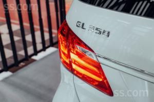 White Mercedes-Benz GL 350 2016 in Riga, with an engine capacity of 3.00 L and mileage of 85 thousand km for 32500 €, photo 8 on AUTOMOTO.COM.LV