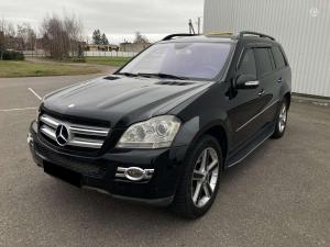 Black Mercedes-Benz gl-420 2007 in Marijampole, with an engine capacity of 4.00 L and mileage of 348 thousand km for 6950 €, photo 5 on AUTOMOTO.COM.LV