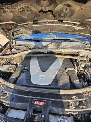 Melns Mercedes-Benz gl-420 2007 Rīga, ar dzinēja tilpumu 4.00 L un nobraukumu 338 tūkst. km par 9100 €, foto 14 vietnē AUTOMOTO.COM.LV