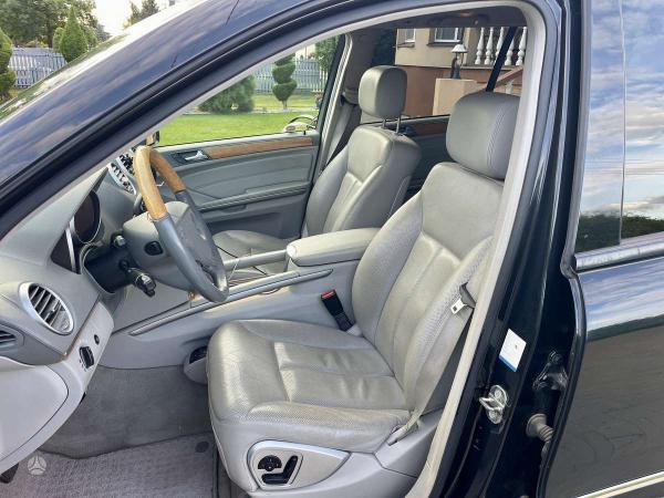 Melns Mercedes-Benz gl-420 2007 Viļņa, ar dzinēja tilpumu 4.00 L un nobraukumu 278 tūkst. km par 4900 €, foto 10 vietnē AUTOMOTO.COM.LV