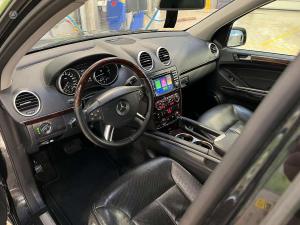 Black Mercedes-Benz gl-420 2008 in Vilnius, with an engine capacity of 4.00 L and mileage of 323 thousand km for 5900 €, photo 10 on AUTOMOTO.COM.LV