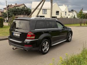 Melns Mercedes-Benz gl-420 2008 Viļņa, ar dzinēja tilpumu 4.20 L un nobraukumu 393 tūkst. km par 4300 €, foto 6 vietnē AUTOMOTO.COM.LV
