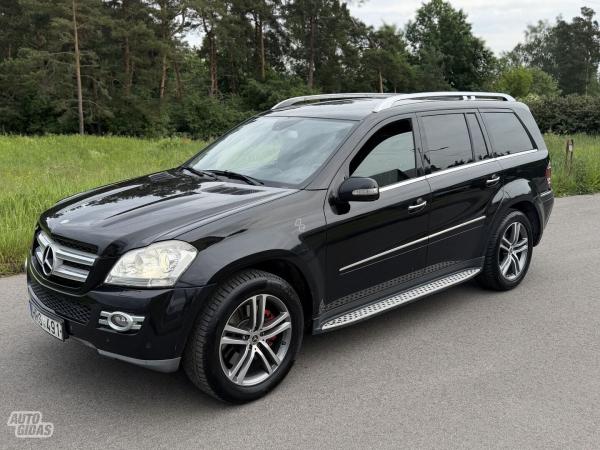 Black Mercedes-Benz gl-420 2008 in Vilnius, with an engine capacity of 4.20 L and mileage of 390 thousand km for 3950 €, photo 3 on AUTOMOTO.COM.LV