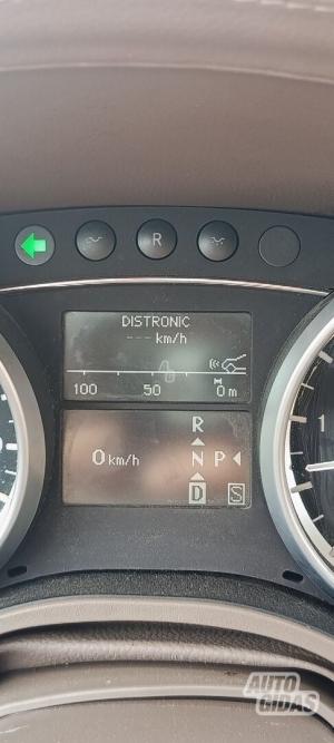 Black Mercedes-Benz gl-420 2011 in Siauliai, with an engine capacity of 4.20 L and mileage of 350 thousand km for 7500 €, photo 13 on AUTOMOTO.COM.LV
