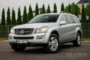 Grey Mercedes-Benz gl-420 2007 in Jelgava, with an engine capacity of 4.00 L and mileage of 364 thousand km for 6600 €, photo 3 on AUTOMOTO.COM.LV